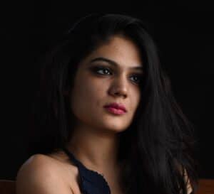 20 Unedited Portraits to Practice Photoshop Editing - Creative Pad Media
