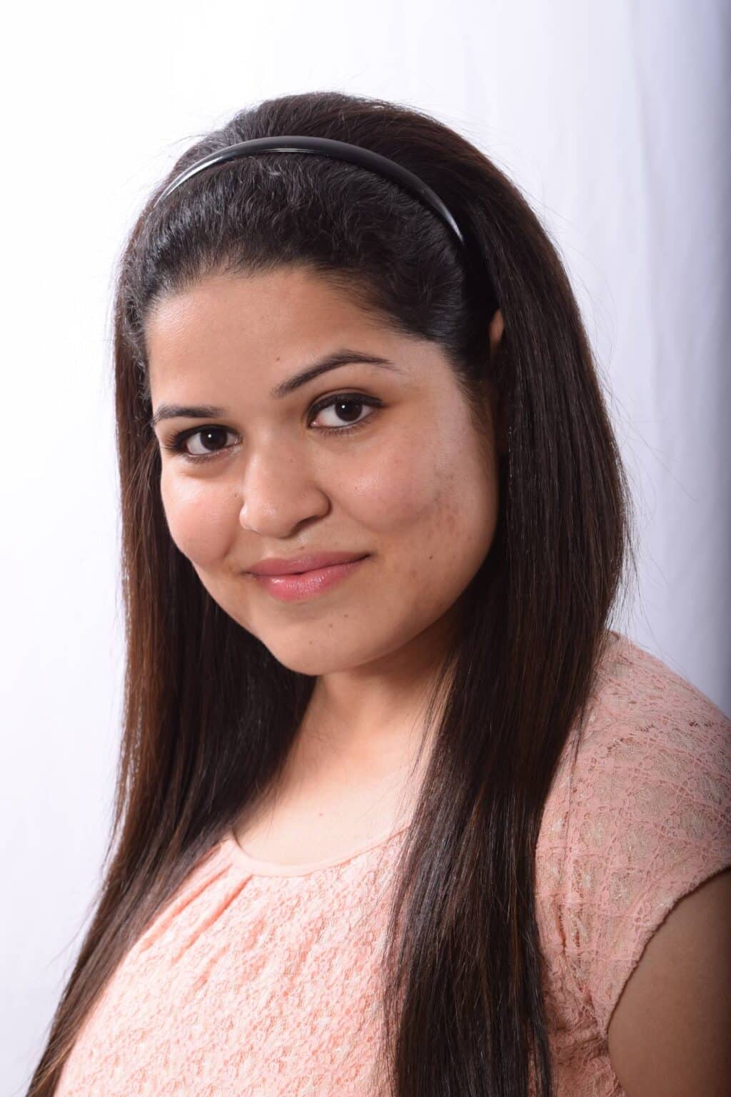 20 Unedited Portraits to Practice Photoshop Editing - Creative Pad Media