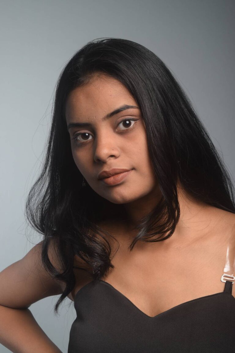 20 Unedited Portraits to Practice Photoshop Editing - Creative Pad Media